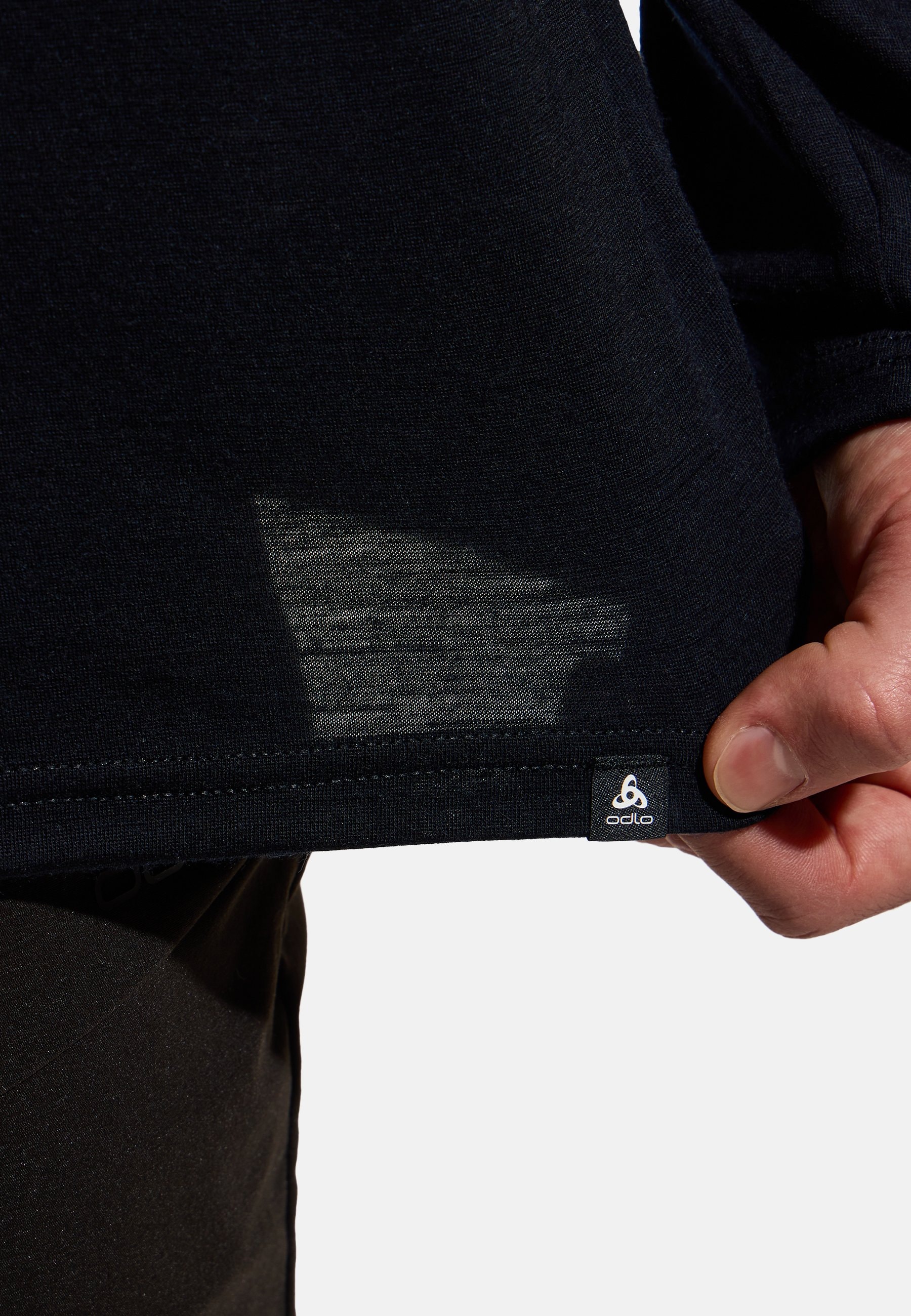 Ascent Merino 160 Langarmshirt mit Matterhorn-Motiv in black ...